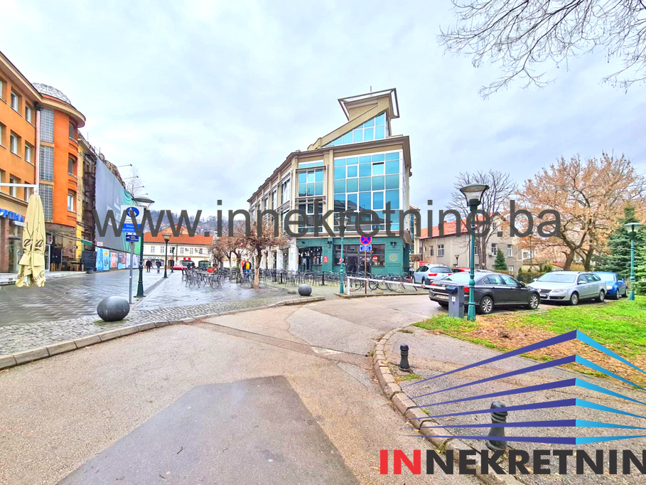 Poslovni prostor površine 166 m2 u strogom centru grada, Korzo, Centar ...